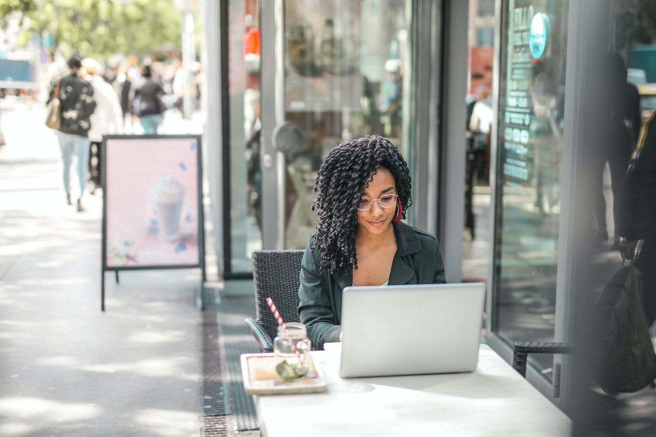 Online arbeitslos melden - so wird's gemacht - Arbeitslosen Hilfe